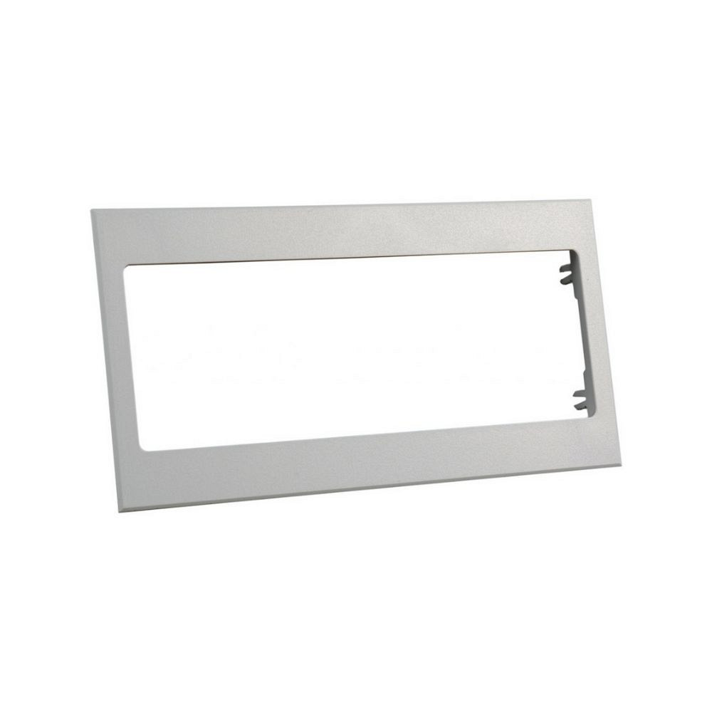 SOCKET FRAME TRIPLE FOR PARAP. CHANNEL AT-MOD 90mm 2M | Minitec